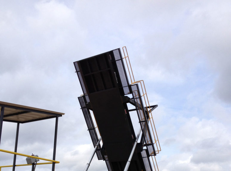 Standard Pivot Dumper - Phelps Industries